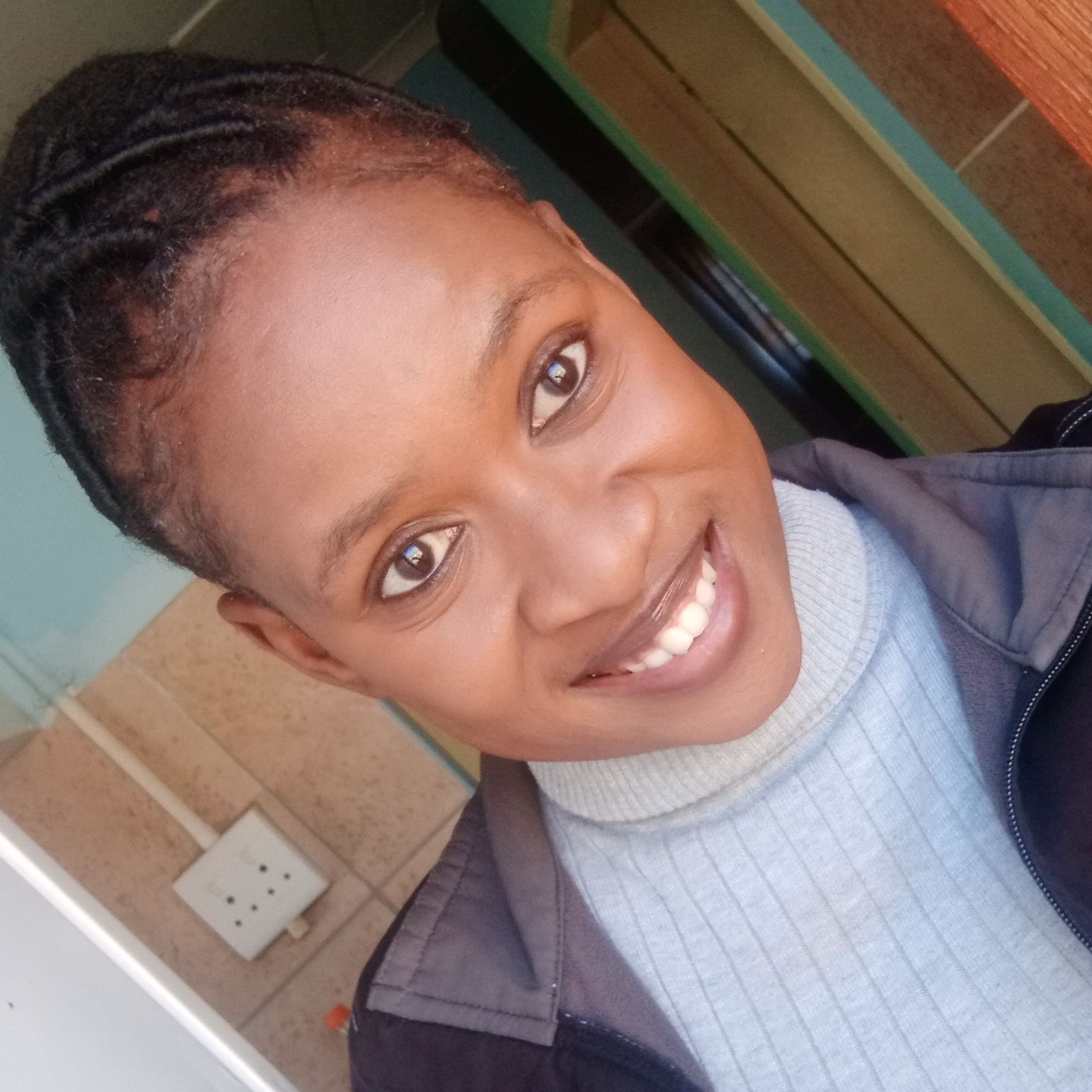 Sikholiwe Private Tutor from East london, South Africa - $15/hr