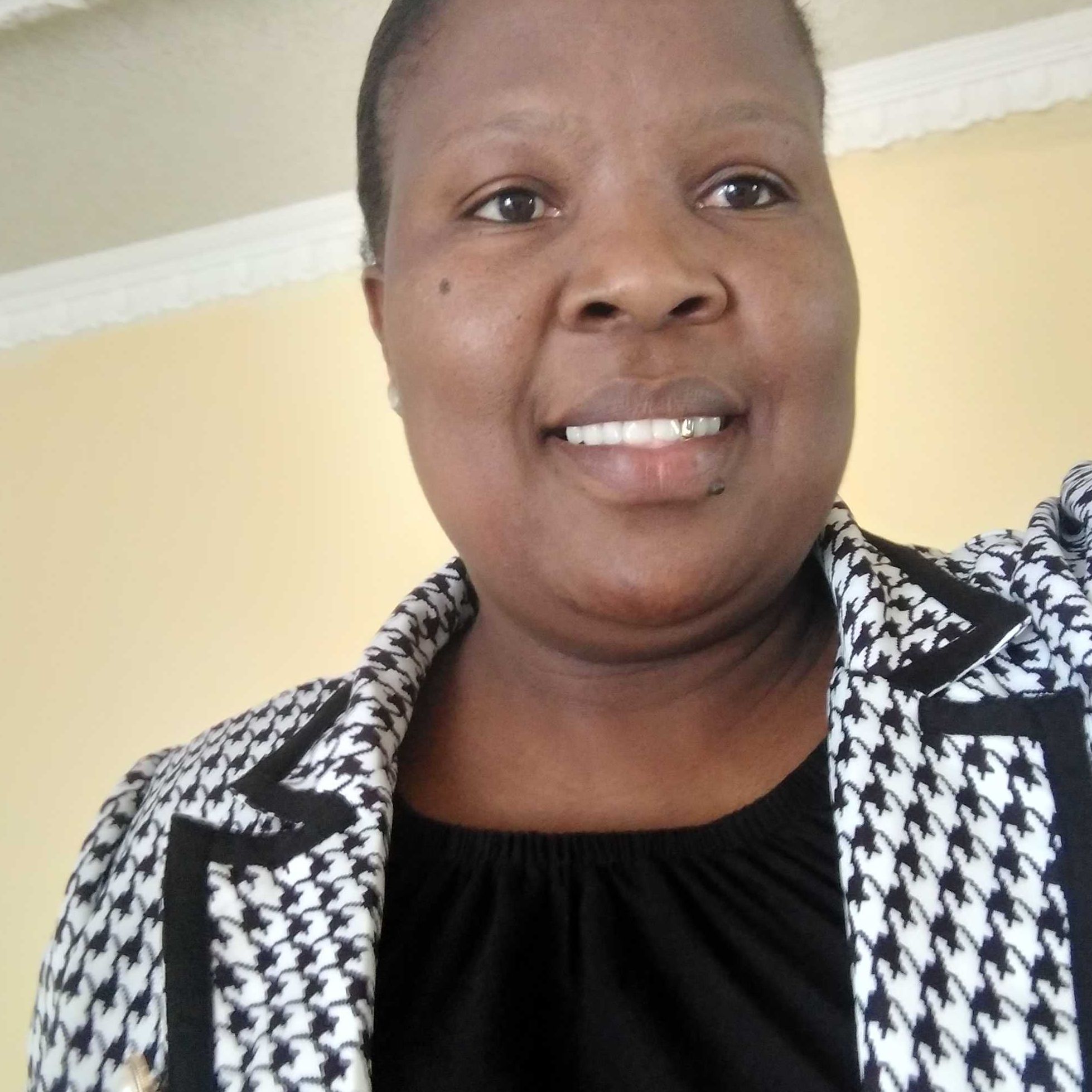 Tshepo Private Tutor from Marapyane, South Africa - $11/hr