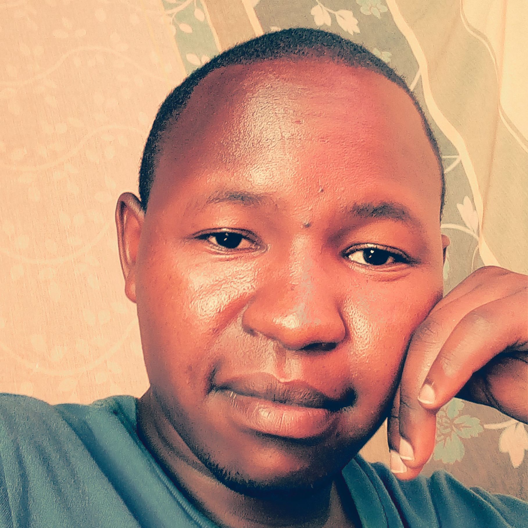 Isaac Private Tutor from Nairobi, Kenya - $20/hr