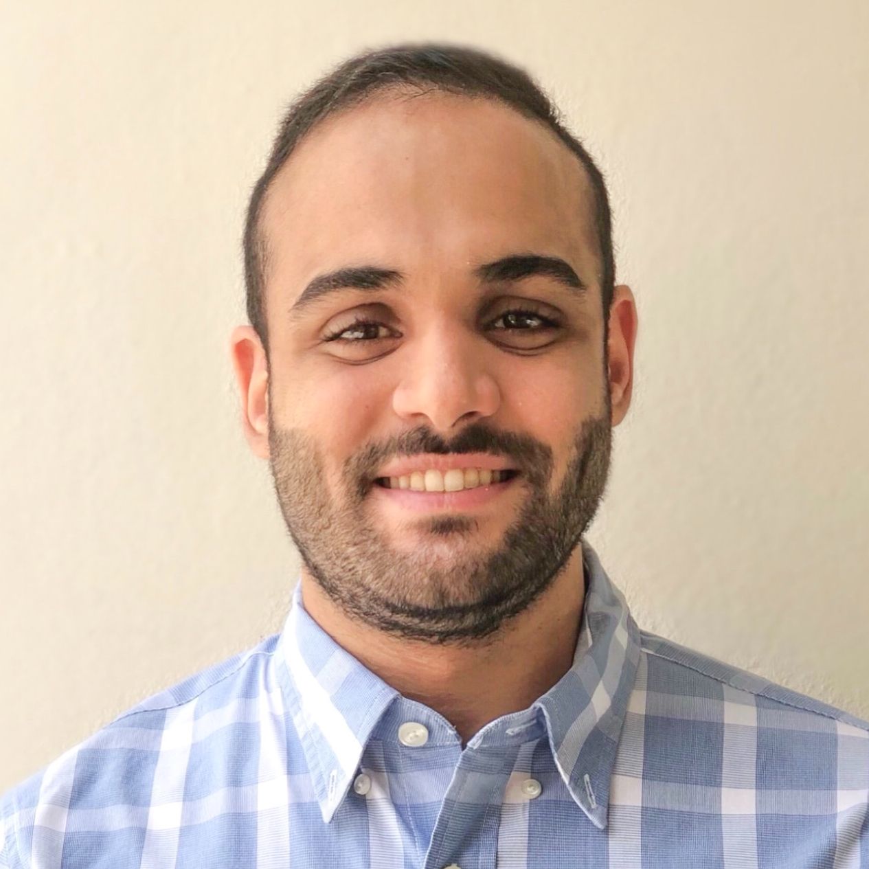 Luis Private Tutor from Puerto Plata, Dominican Republic - $18/hr